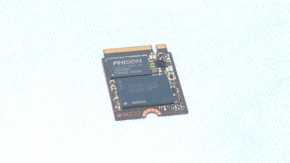 Crucial P310 SSD review: More speed for M.2 2230 | Tom's Hardware