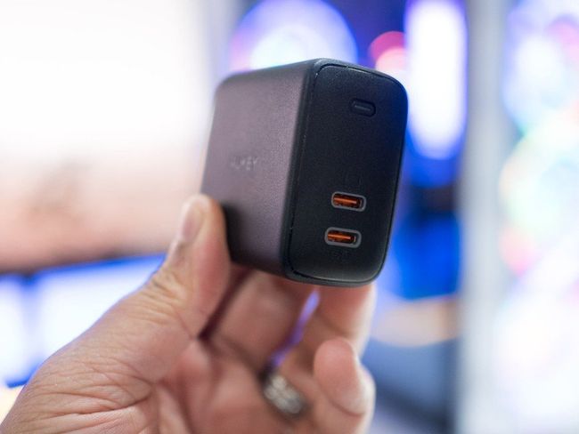 6 things to know before buying a Power Delivery charger or power bank ...