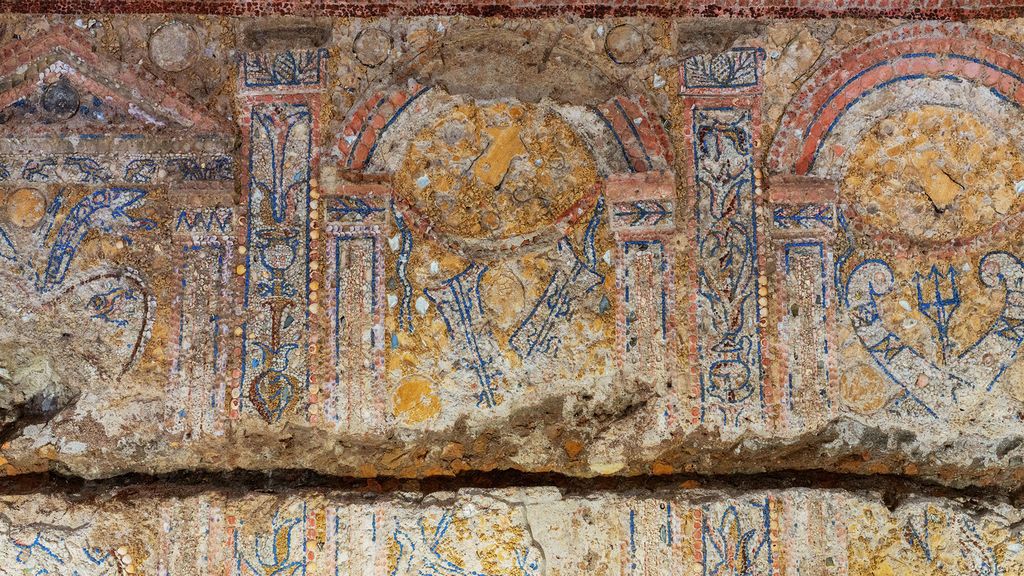 2,300-year-old shell mosaic discovered in luxurious home in Rome | Live ...