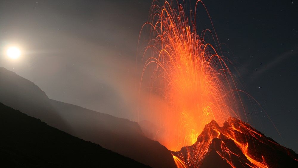 Volcanic eruptions on the moon happened much more recently than we ...