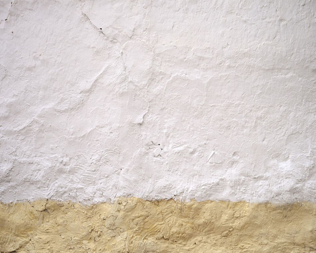 10 ways to use limewash at home: and how to apply it | Homes and Gardens