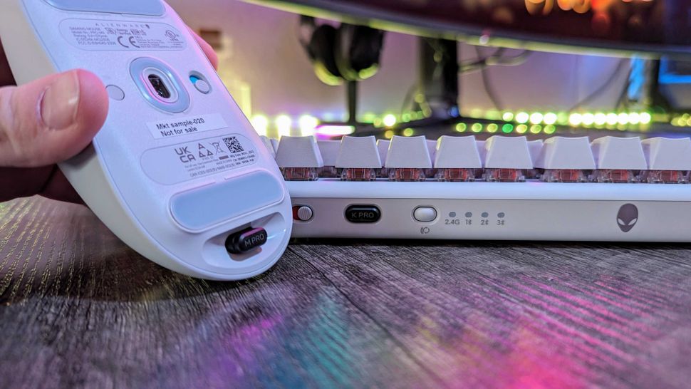 Alienware Pro Wireless Gaming Keyboard review: Alienware is starting to ...