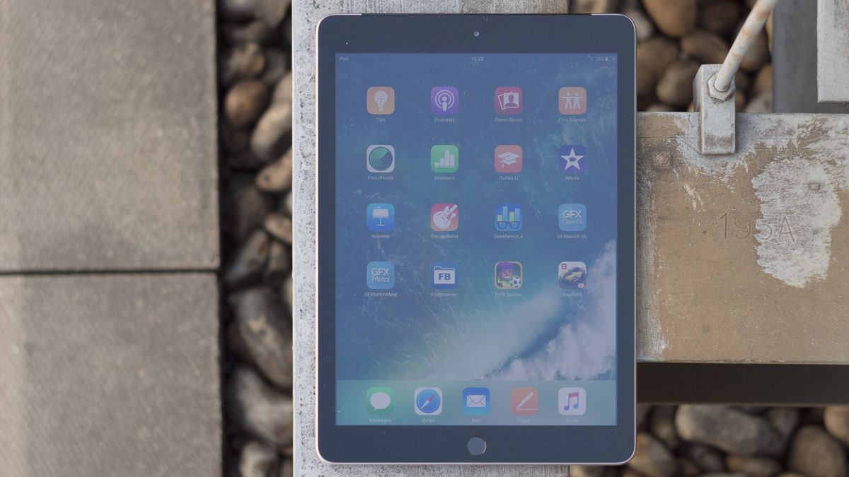 iPad (2017) review: how does the latest iPad stack up? | IT Pro