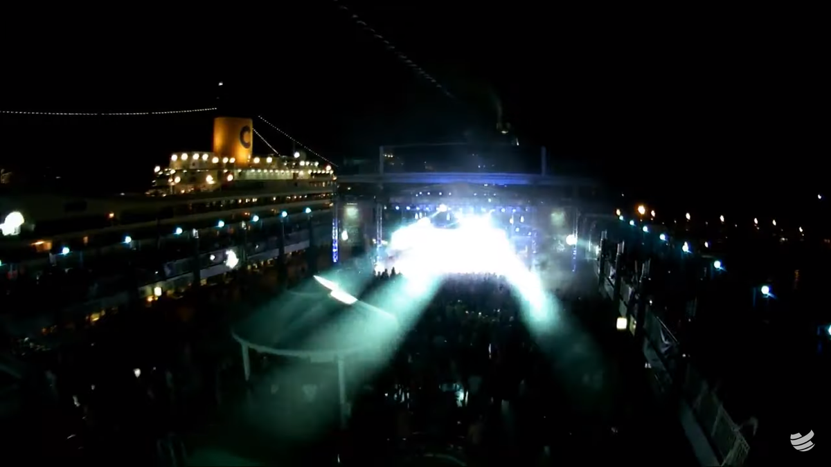 First DJ in Space! Italian Astronaut Spins 'Out of This World' Set in ...