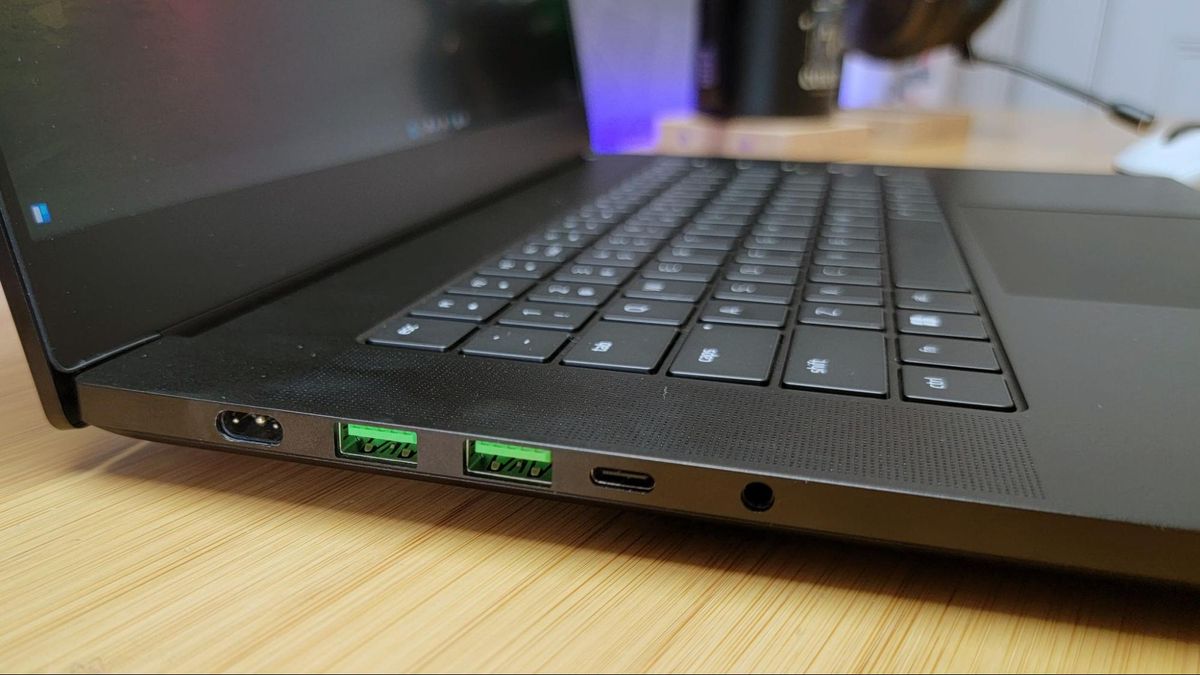 Razer Blade 15 (2022) Review: Premium Power | Tom's Hardware