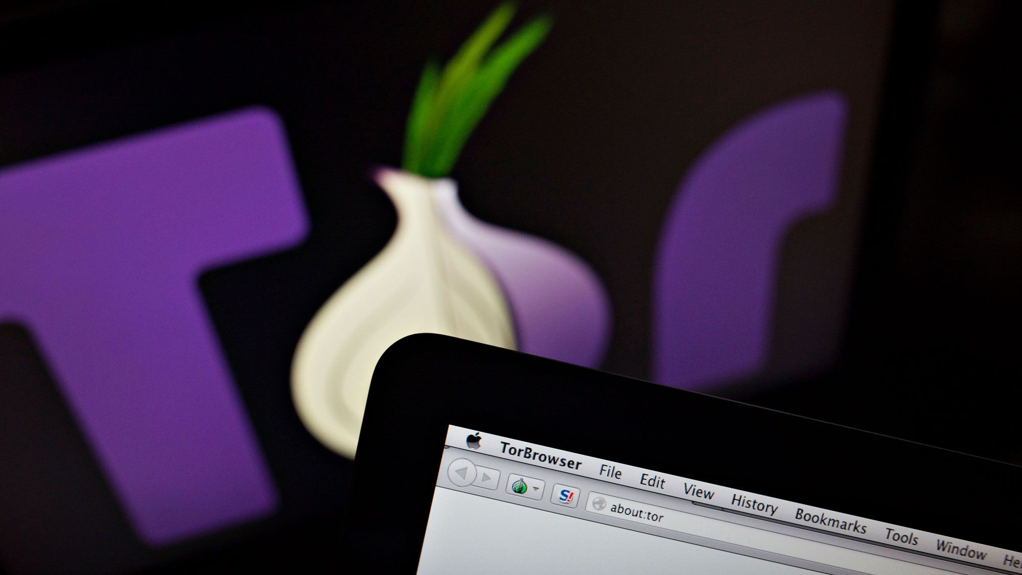 What is Tor and how it can help you be anonymous online | Laptop Mag