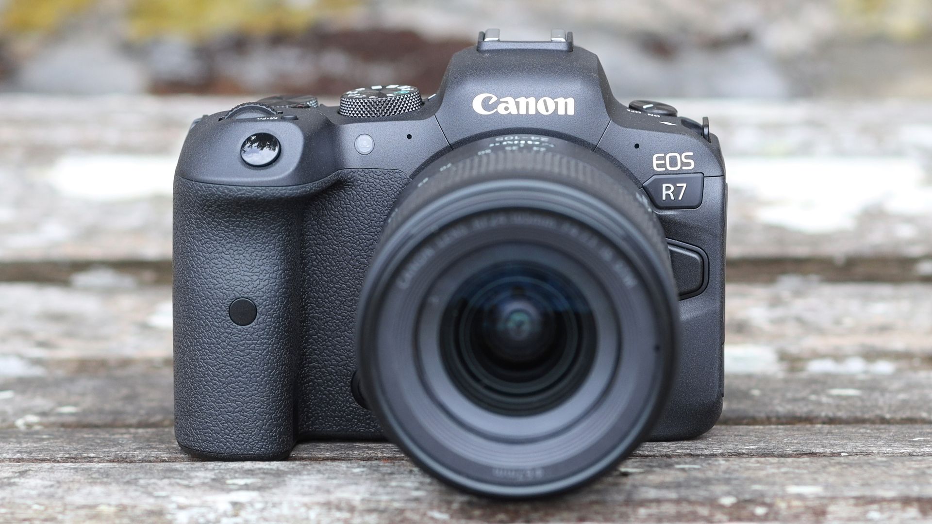 Canon registers two new cameras – is one of them the Canon EOS R7 ...