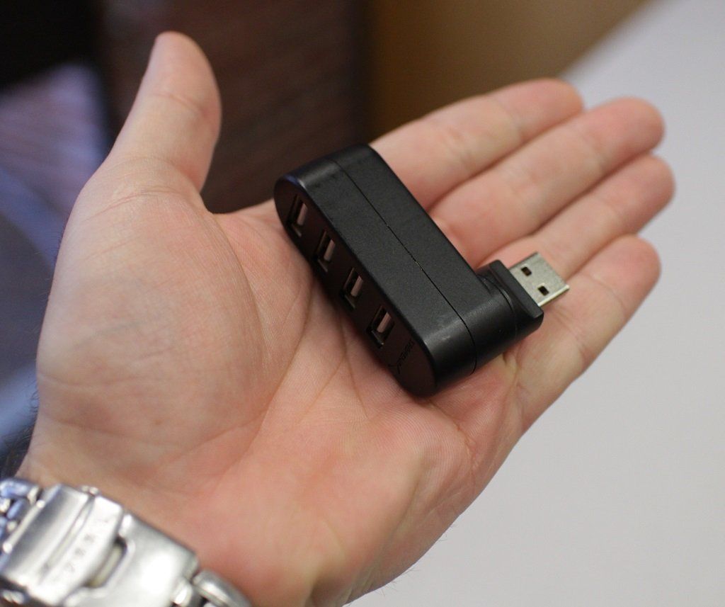 Grab this super cheap 4-Port USB 2.0 Rotatable Hub for your Surface ...