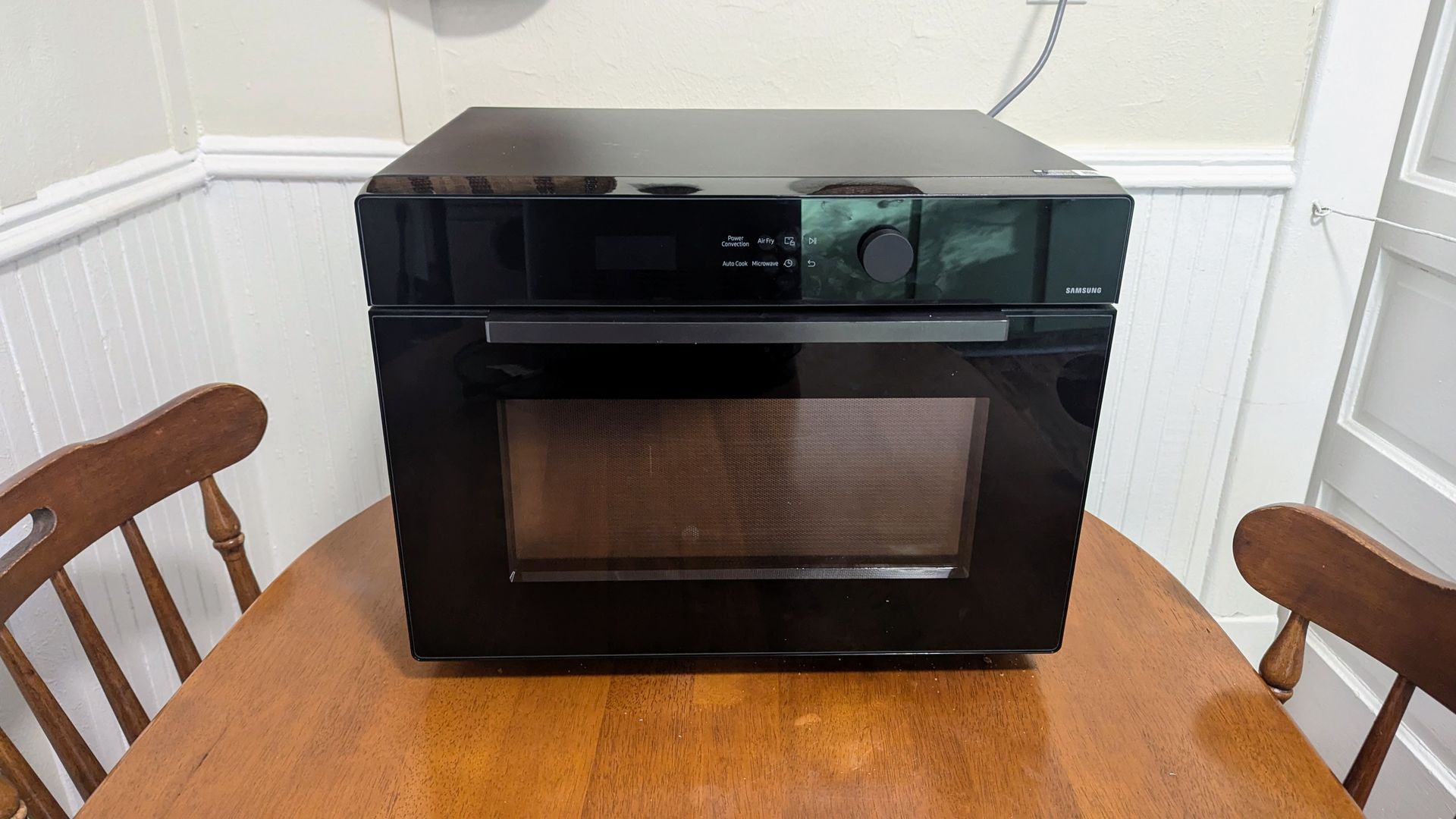 Samsung MC12DB8700CKAA 1.2 cu. ft. Convection Microwave review | Top ...