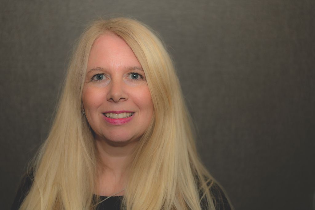 My 10 best bits of camera gear ever: Tracey Welch, music photographer ...