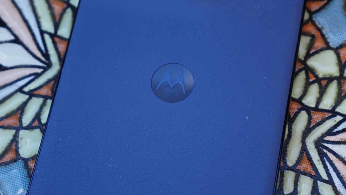Moto Edge 50 Neo review | Creative Bloq