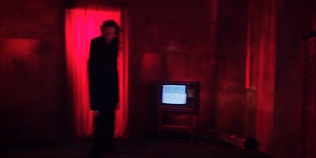 American Horror Story Spinoff Trailer Introduces Rubber Suit Woman And ...