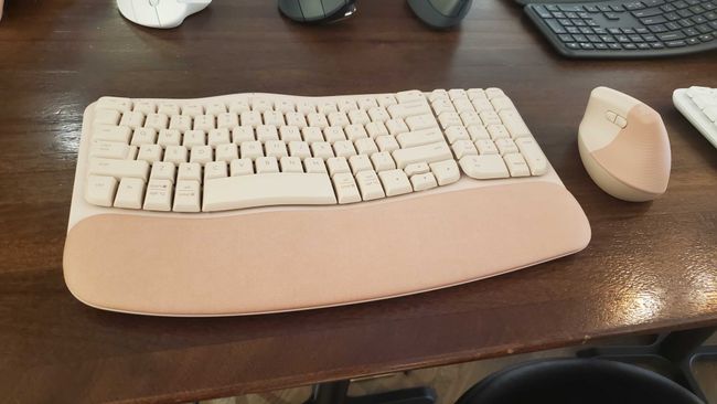 Logitech Wave Keys review: a truly ergonomic option for office workers ...