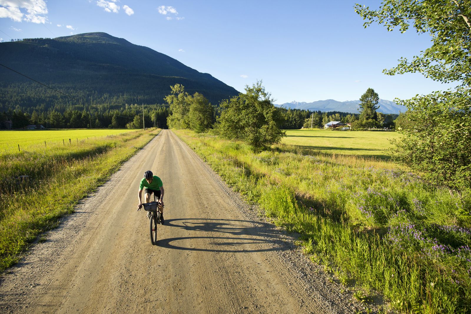 What is the best tire size and tread pattern for gravel bikes ...