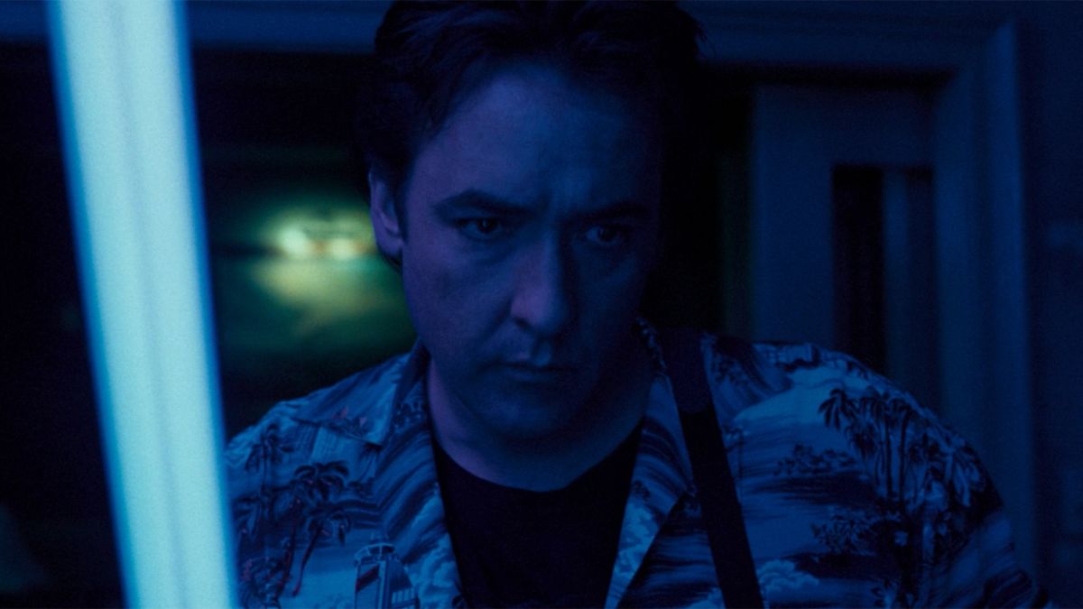 Adapting Stephen King's 1408: Checking Into The Haunted Hotel Room And ...
