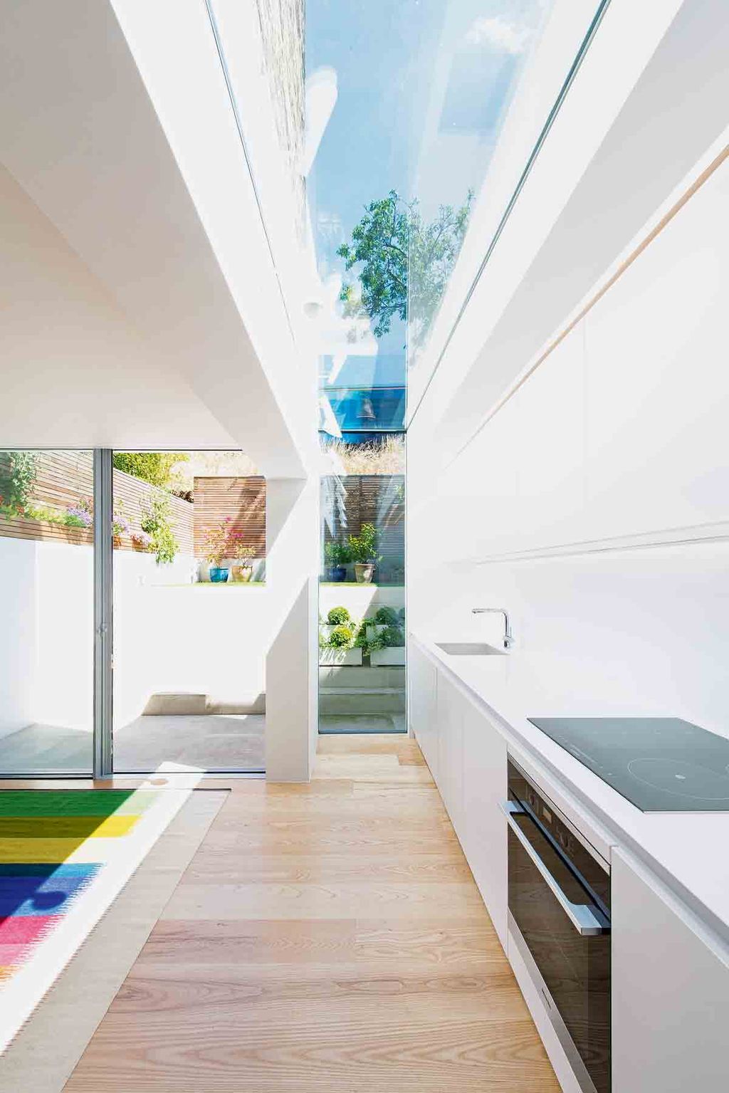 Modern Design Ideas With Glass