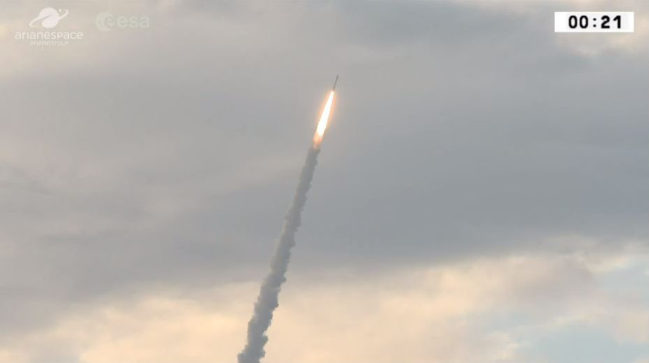 In Photos: Vega Rocket Launches 'Aeolus' Wind-Mapping Satellite | Space