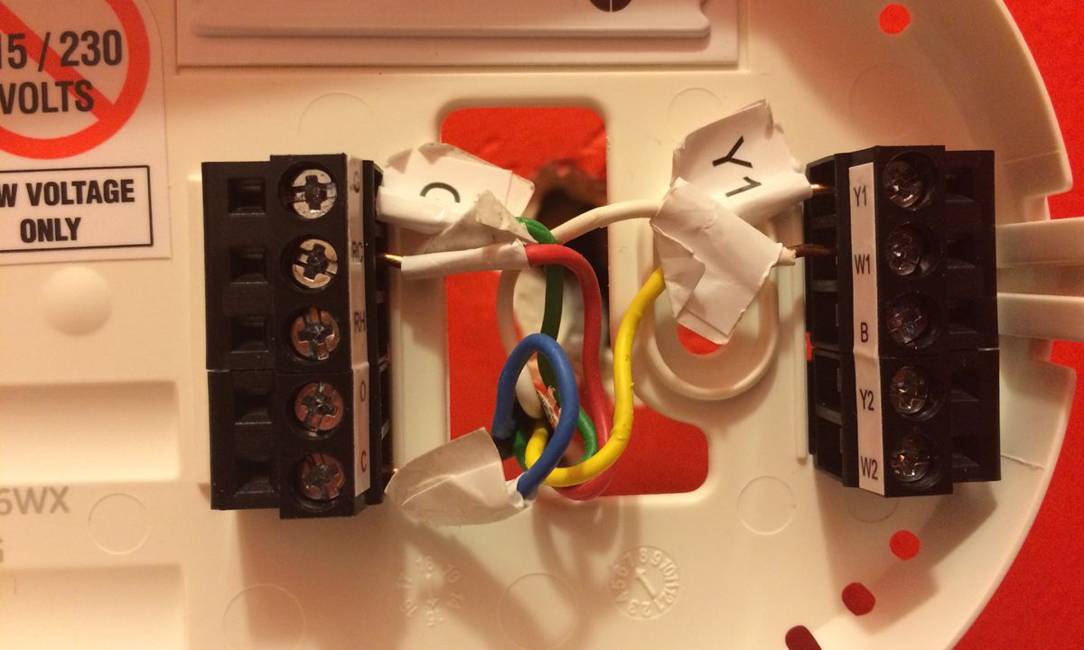 Lux/Geo Wi-Fi Thermostat Review | Tom's Guide