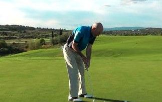 Take your hands out of the putting stroke | Golf Monthly