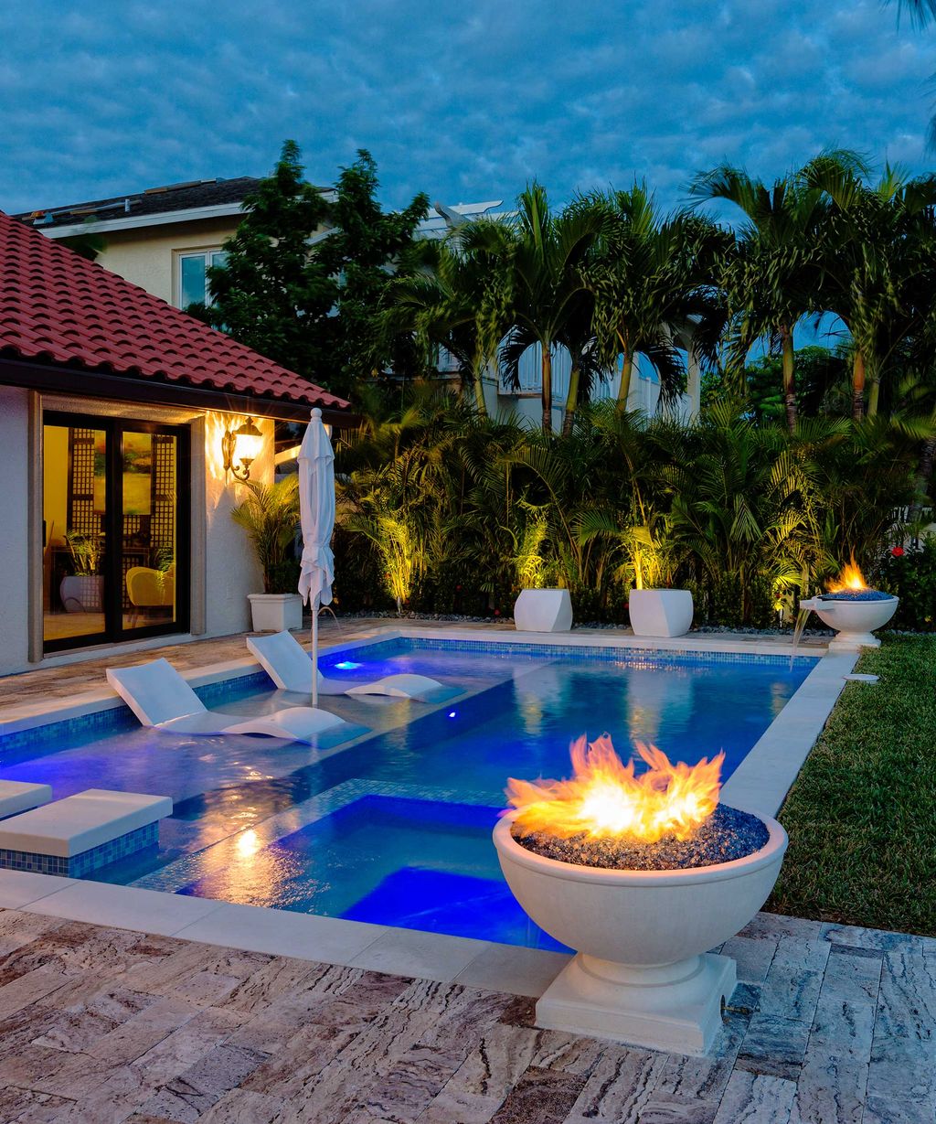 Pool lighting ideas: 10 ways to illuminate your pool | Gardeningetc