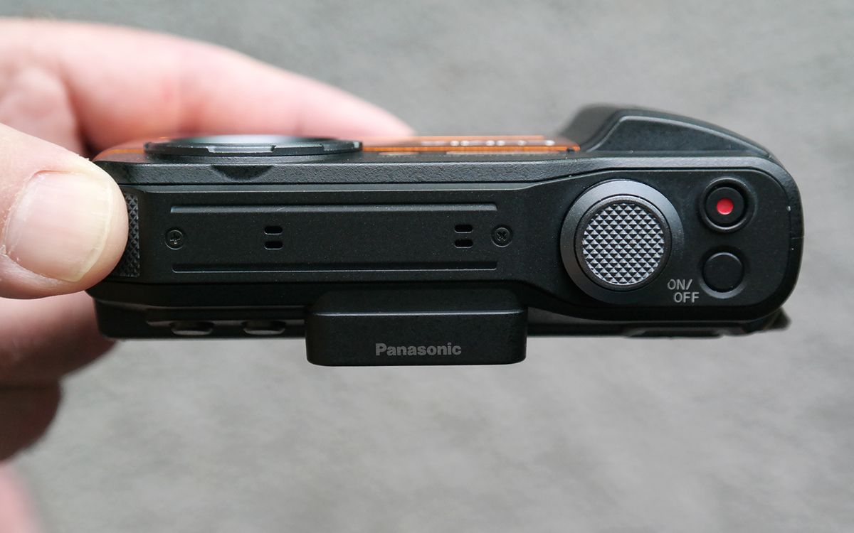 Panasonic Lumix DC-TS7 Waterproof Camera - Full Review and Benchmarks ...