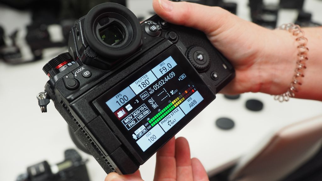 Are all the video options on your camera driving you mad? Let’s make ...