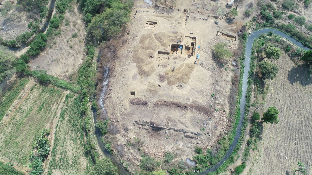 Archaeologists in Peru Unearth a 3,000-Year-Old Temple Used by a 'Water ...