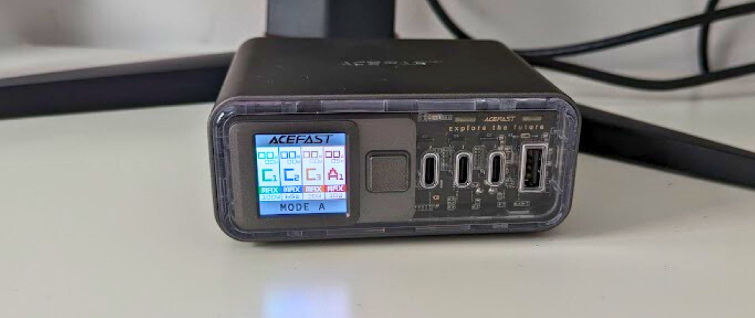 AceFast Z4 218W desktop power station review: a stylish solution for ...