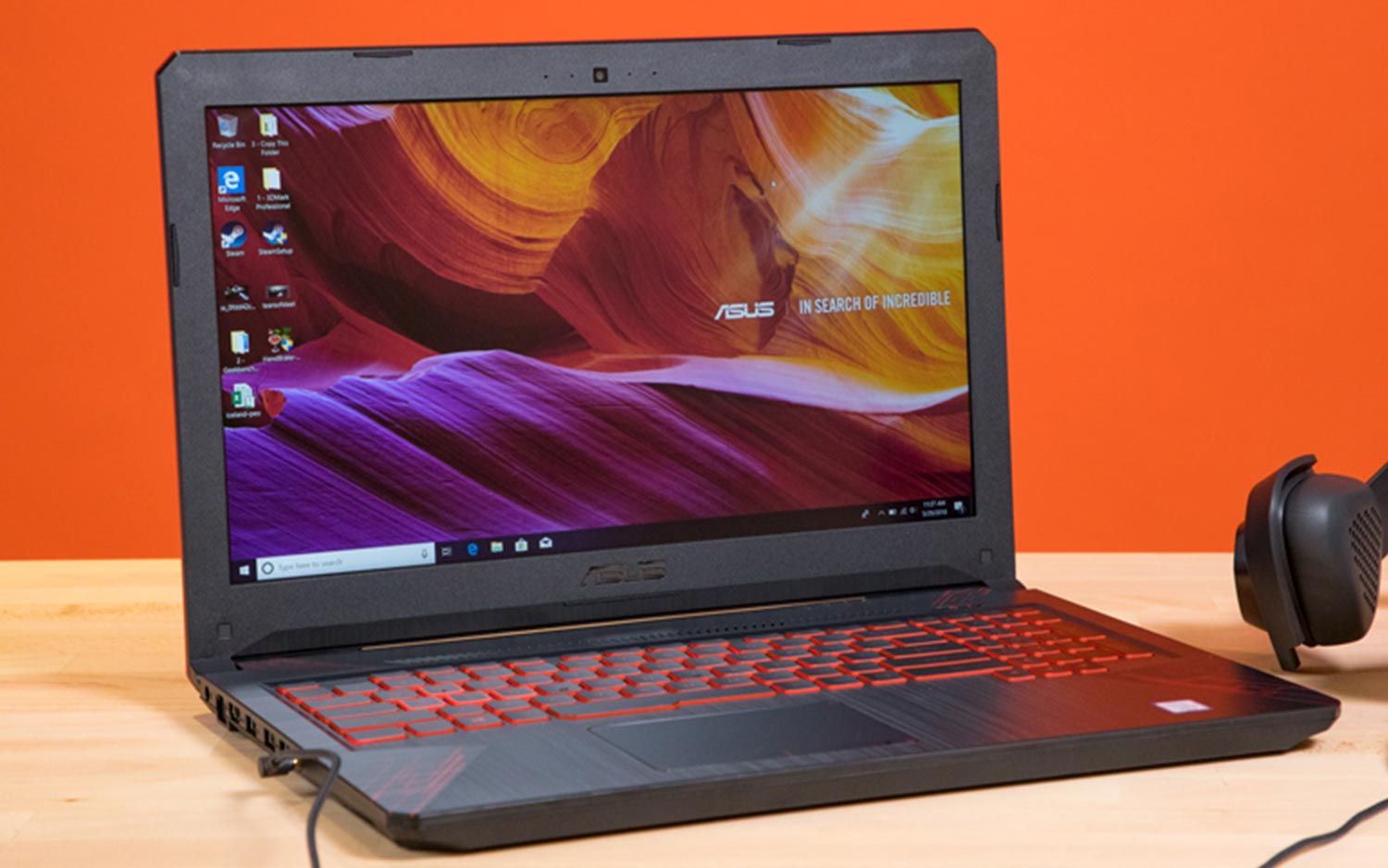 Help Me, Laptop: Should I Choose a Better GPU or CPU? | Laptop Mag