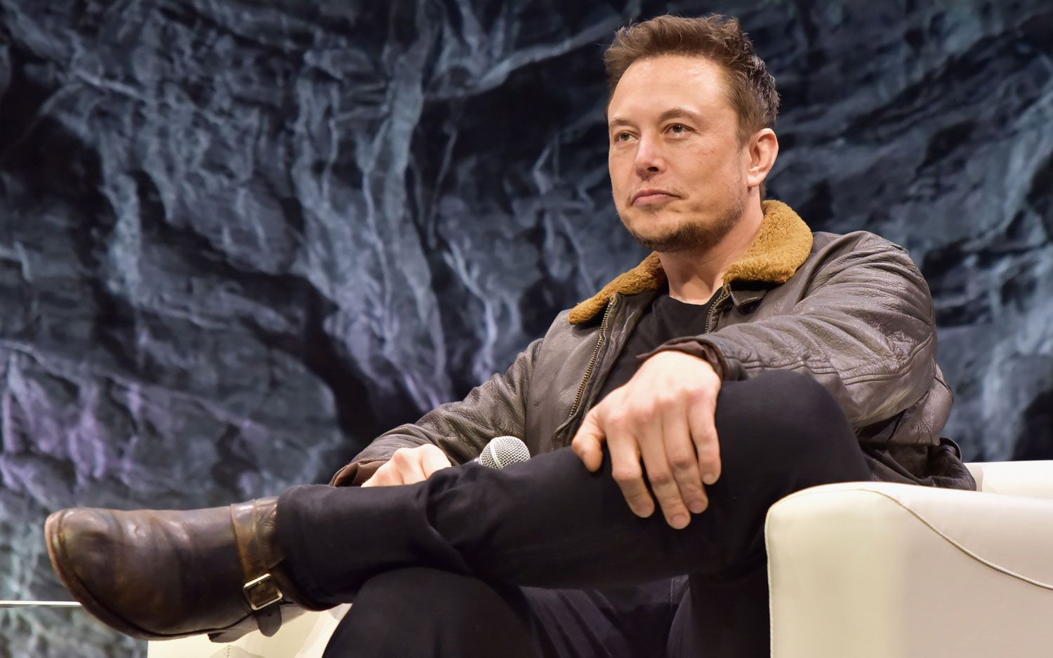 Elon Musk Ditched His 'Flufferbot.' No, It's Not What You Think. | Live ...