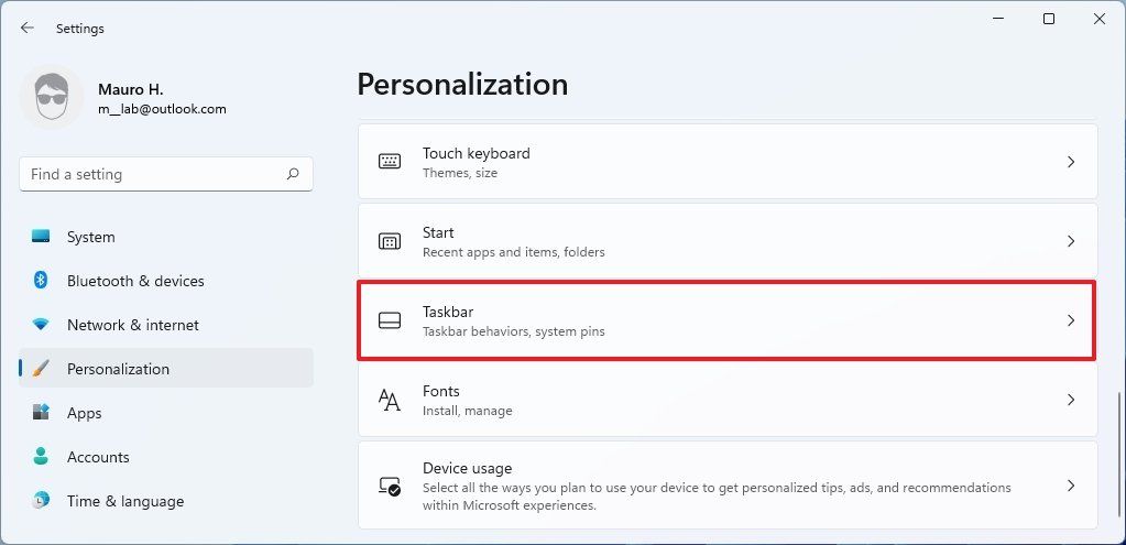 How To Enable Taskbar Auto Hide On Windows 11 Windows Central