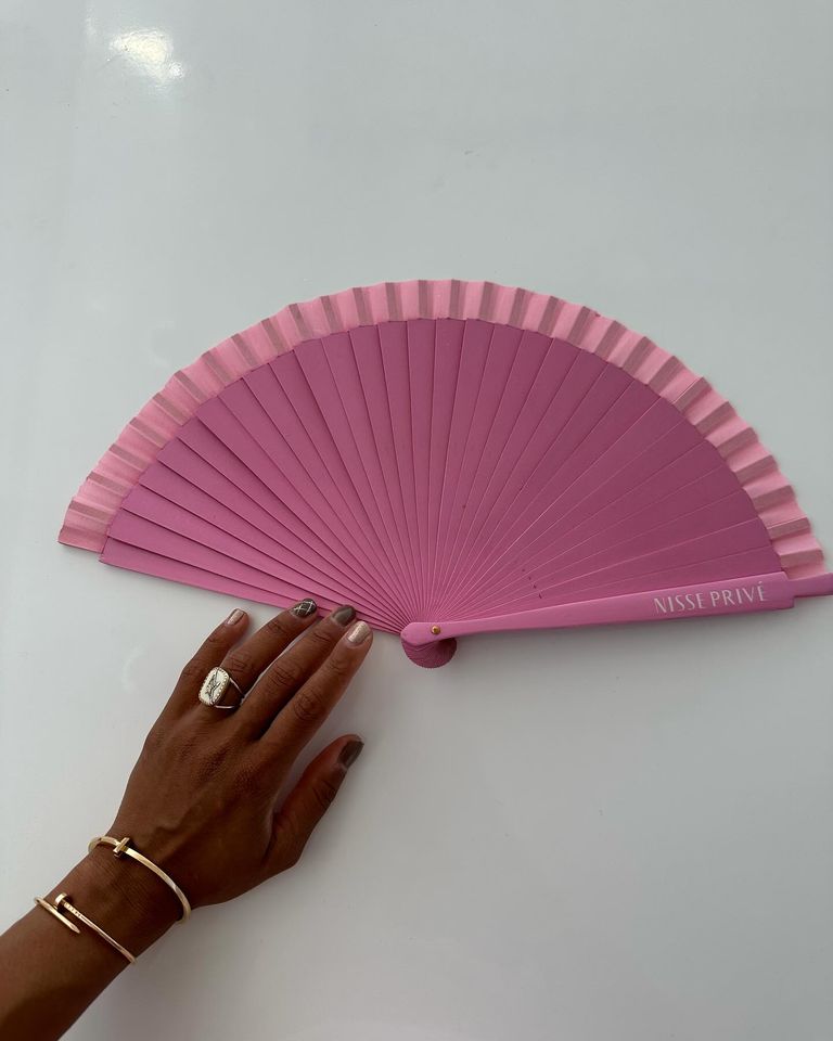 15 Nail Colour Trends Stylish European Women Are Wearing This Summer ...