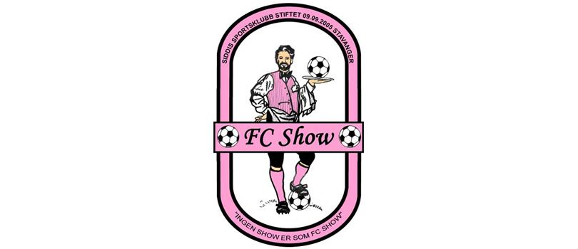 The 17 WEIRDEST club badges in world football | FourFourTwo