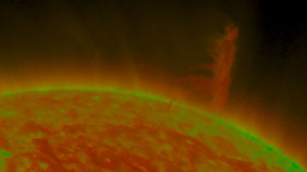 Solar maximum could hit us harder and sooner than we thought. How ...