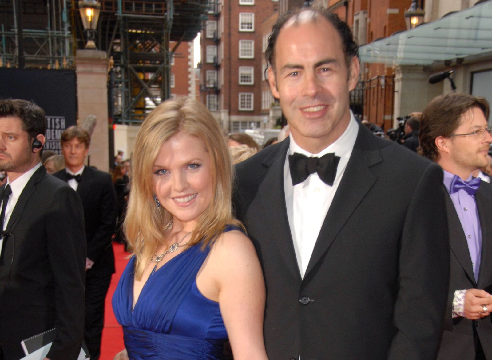 Ashley Jensen Is ‘Devastated’ Over Death Of Husband Terence Beesley ...