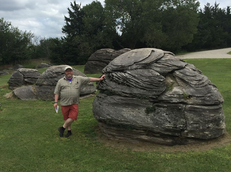 Rock City: Sandstone Concretions in Kansas | Live Science