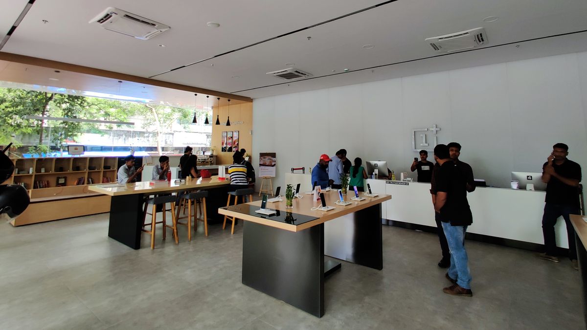 Inside OnePlus’ new Experience Centre in Pune | TechRadar