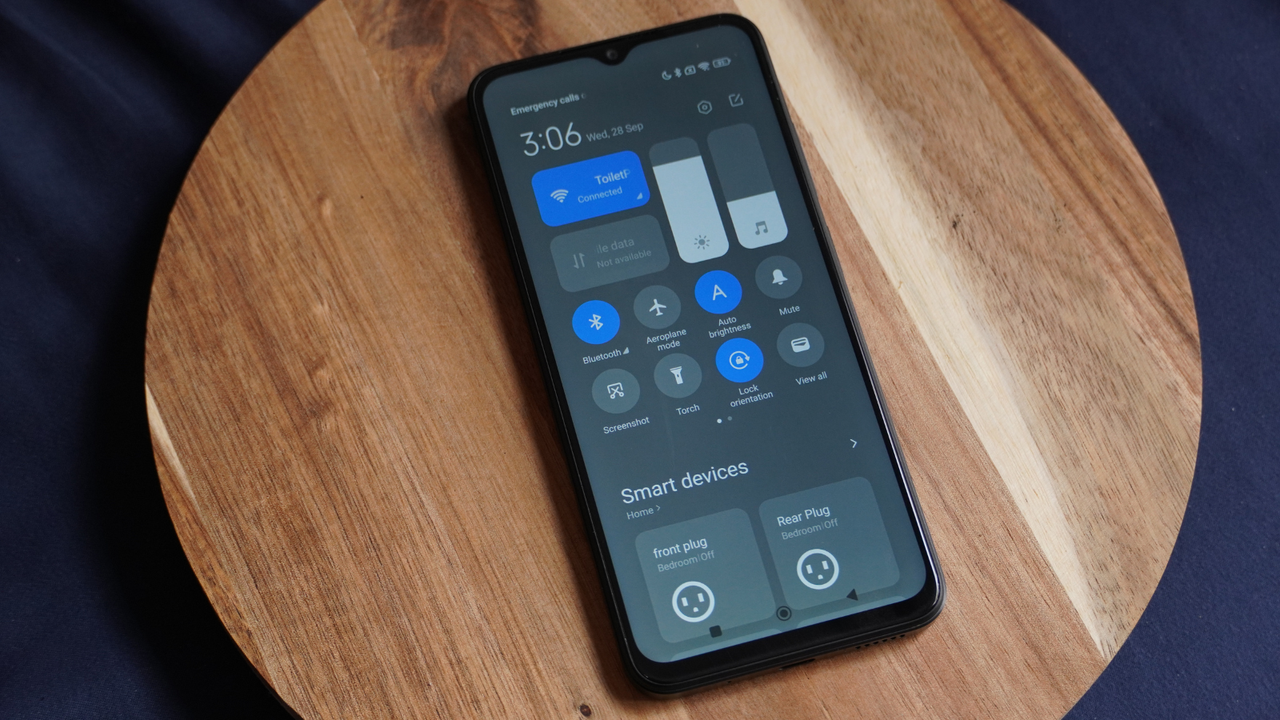 Poco M5 smartphone review: when budget cuts go a little too far | T3