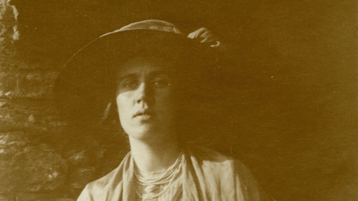 Out of the shadows: Virginia Nicholson on Vanessa Bell | The Week