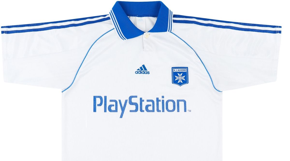 The best football shirt sponsors of the 90s | FourFourTwo