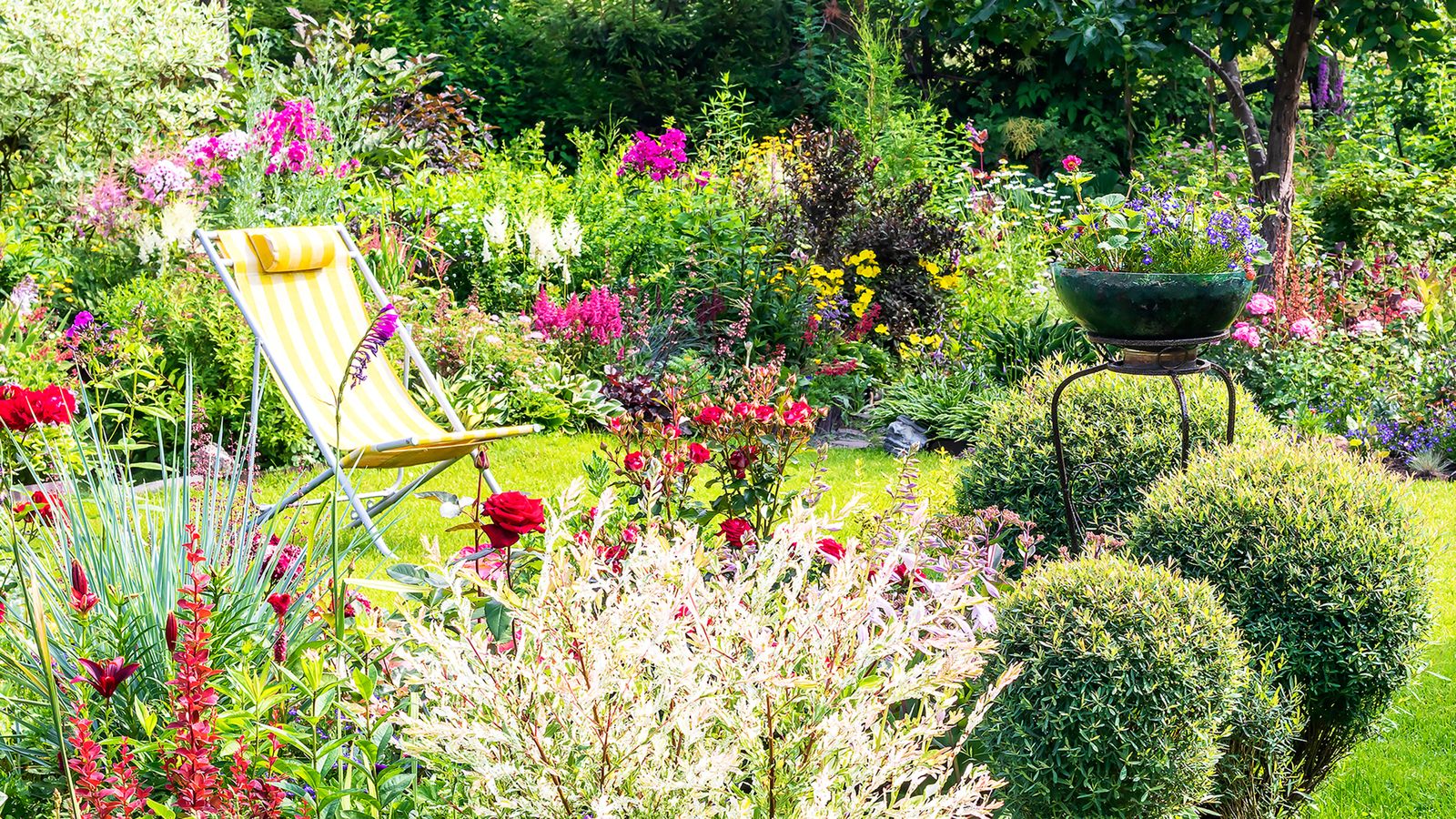 Garden Makeover Dos & Don’ts: Expert Tips For Your Redesign | Gardening ...