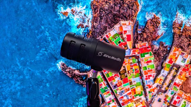 HyperX QuadCast vs. Blue Yeti: Which mic is right for you? | Windows ...