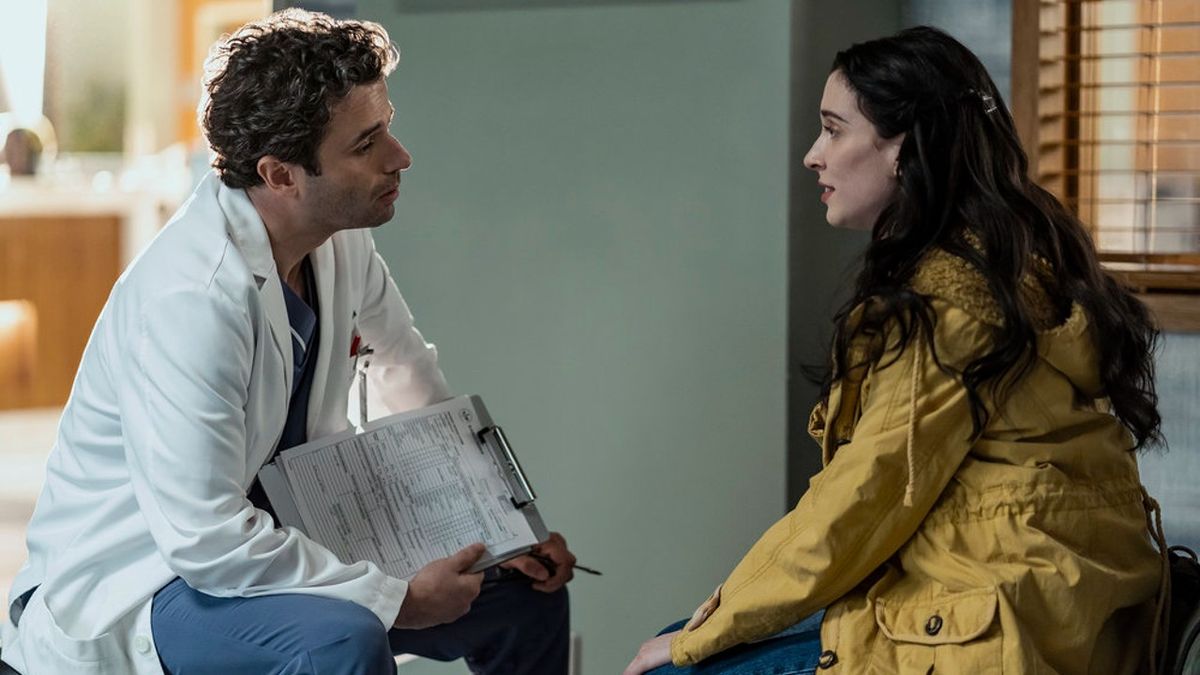 I Asked Luke Kirby About His Character’s Tough Episode In Dr. Death ...