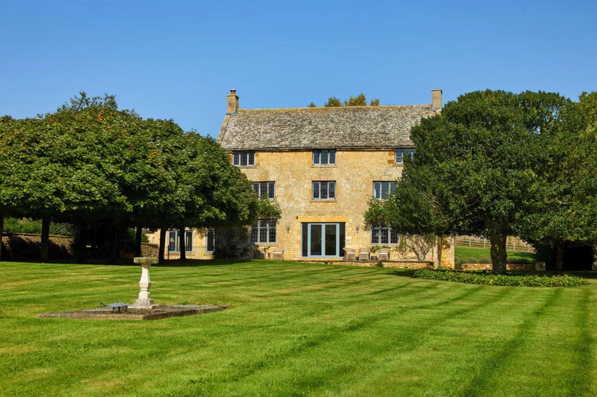 Seven outstanding rural homes for sale, as seen in Country Life ...