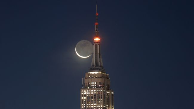 Earthshine will reveal the moon's hidden face March 20 — here's how to ...
