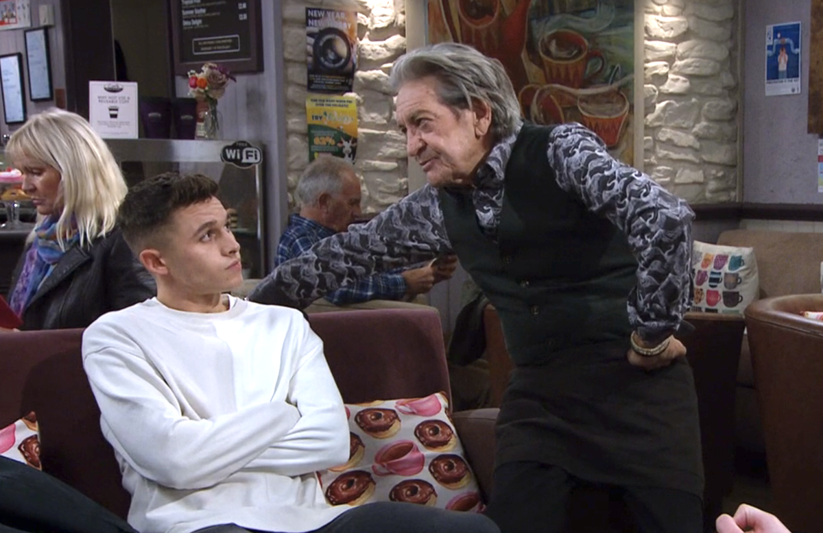 Emmerdale fans shocked as veteran finds perfect match | What to Watch