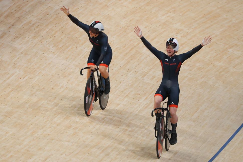 Paris Olympics: Great Britain secure gold and new world record in women ...