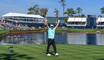 What Is A Dogleg In Golf? | Golf Monthly