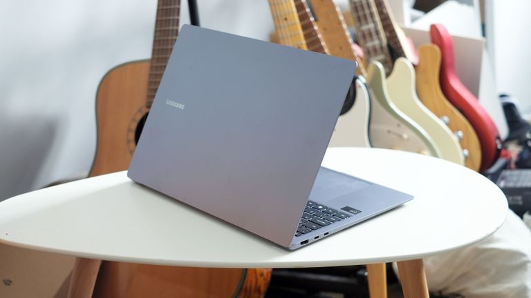 Samsung Galaxy Book 4 Pro (16-inch) review: big-screen Windows ...