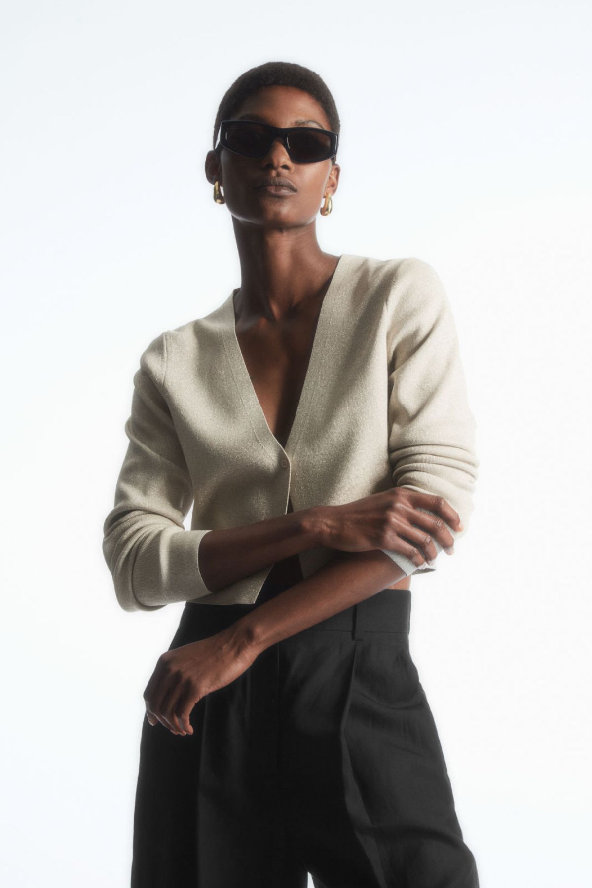 The 30 Best Lightweight Summer Sweaters, According to Fashion Experts ...